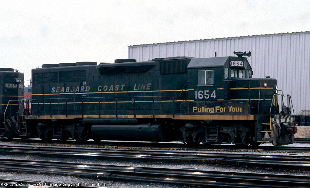 Seaboard Coast Line (Seaboard System) GP40-2 #1654